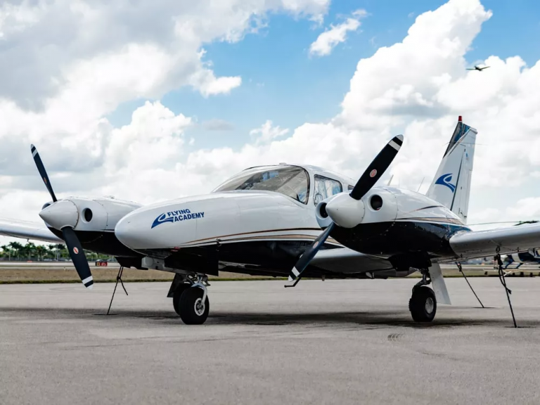 FAA-Course – Flying Academy Miami | Professional Pilot Training
